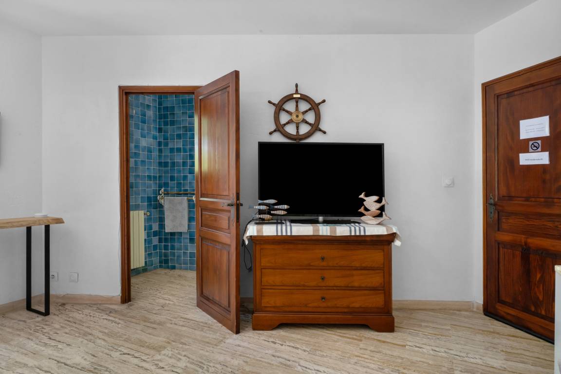 33 M² Chambre D'hôtes ∙ 1 Chambre ∙ 4 Personnes - Hyères