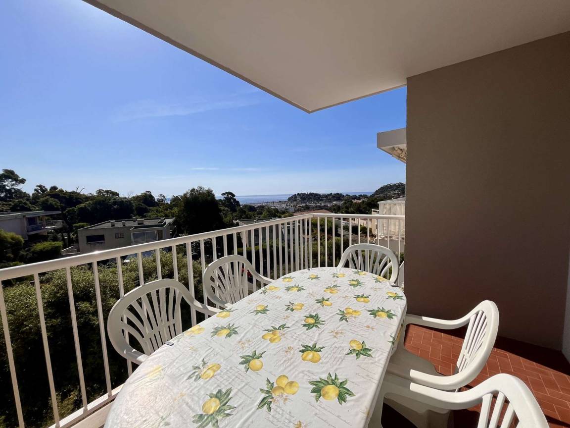 82 M² Apartment ∙ 3 Bedrooms ∙ 6 Guests - Cavalaire-sur-Mer