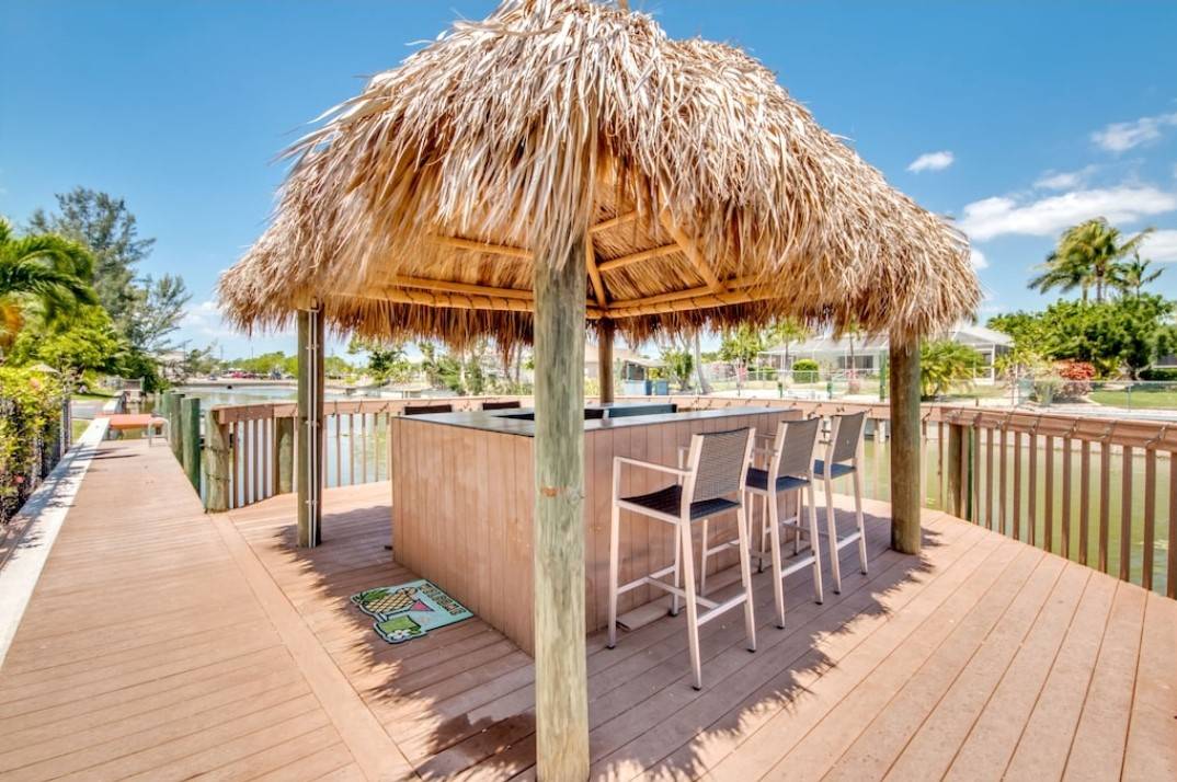 House ∙ 3 Bedrooms ∙ 6 Guests - Sanibel Island, FL