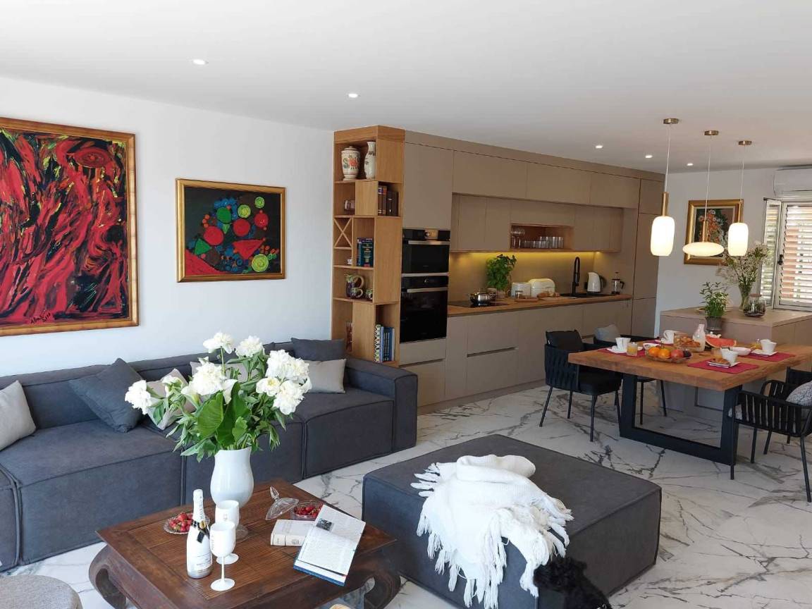 70 M² House ∙ 4 Bedrooms ∙ 12 Guests - Dubrovnik