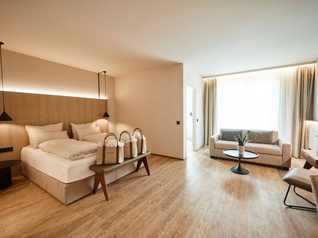 48 M² Hotel ∙ 2 Bedrooms ∙ 4 Guests - Bad Krozingen