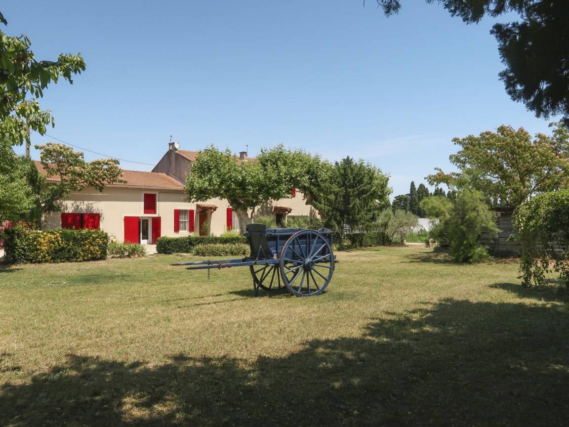 90 M² House ∙ 3 Bedrooms ∙ 5 Guests - Avignon