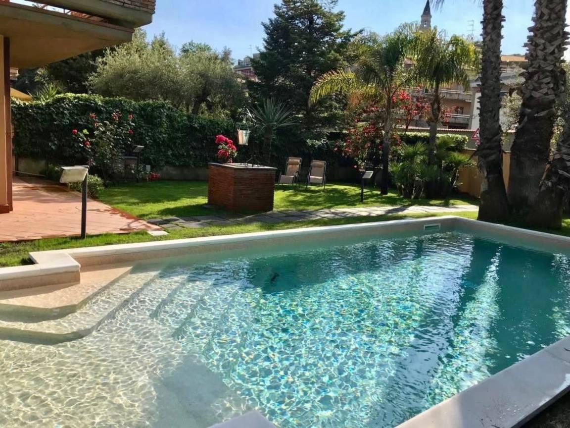 250 M² Casa Vacanza ∙ 5 Camere Da Letto ∙ 13 Ospiti - Trecastagni
