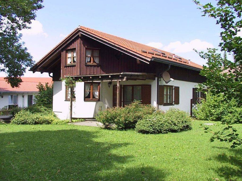 95 M² Ferienhaus ∙ 3 Schlafzimmer ∙ 6 Gäste - Bayern