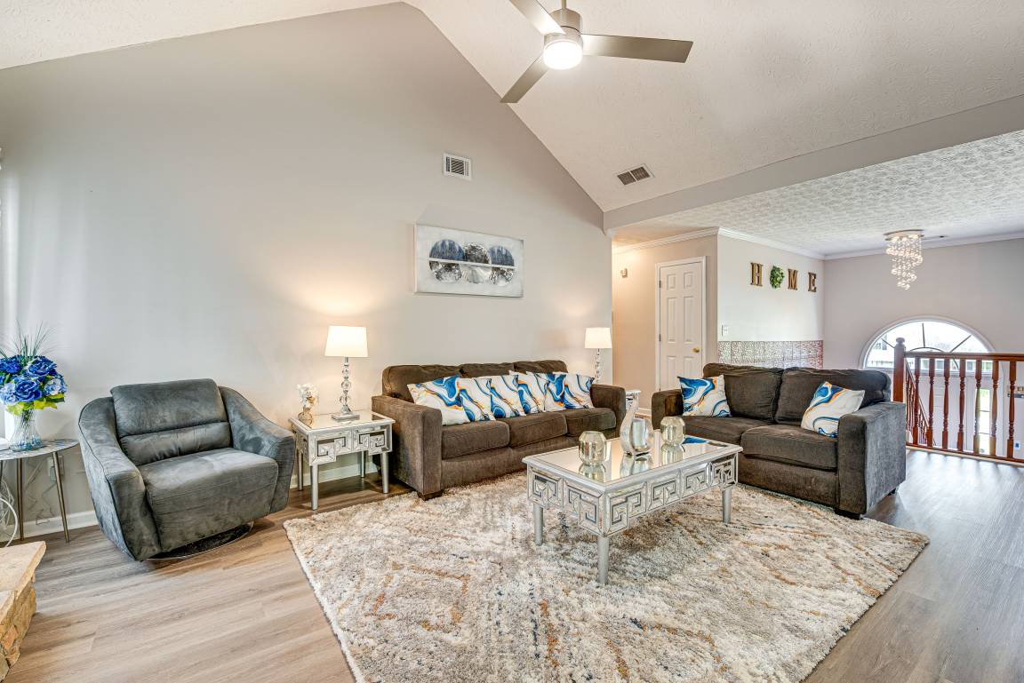 195 M² House ∙ 4 Bedrooms ∙ 12 Guests - Covington, GA