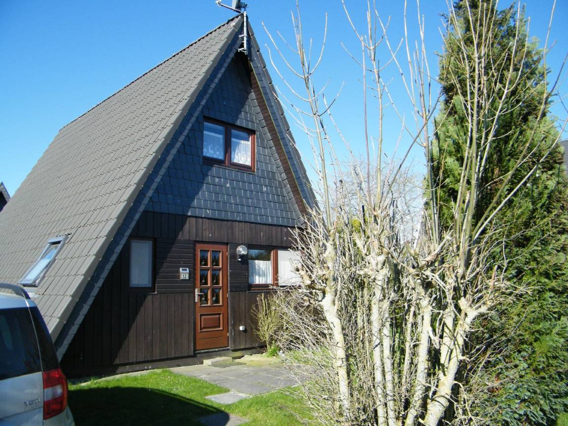 80 M² Ferienhaus ∙ 3 Schlafzimmer ∙ 6 Gäste - Nordenham
