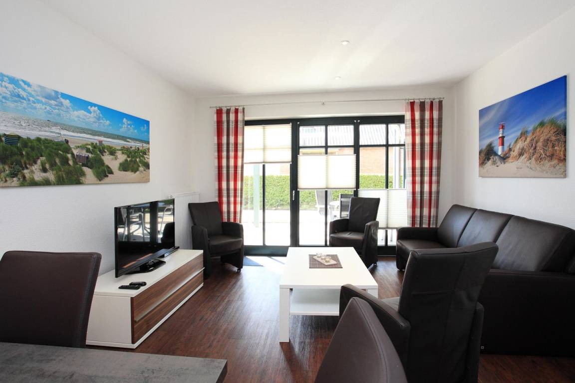 90 M² Apartment ∙ 3 Bedrooms ∙ 6 Guests - Borkum