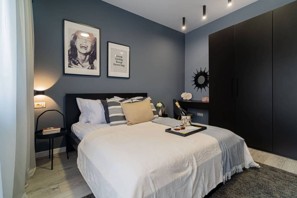 Huoneisto ∙ 2 Makuuhuonetta ∙ 6 Vierasta - Bukarest