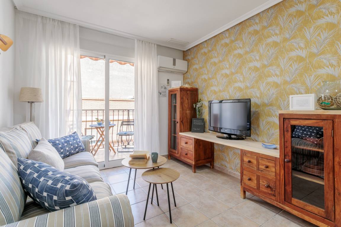 60 M² Apartamento ∙ 2 Habitaciones ∙ 4 Huéspedes - Elche