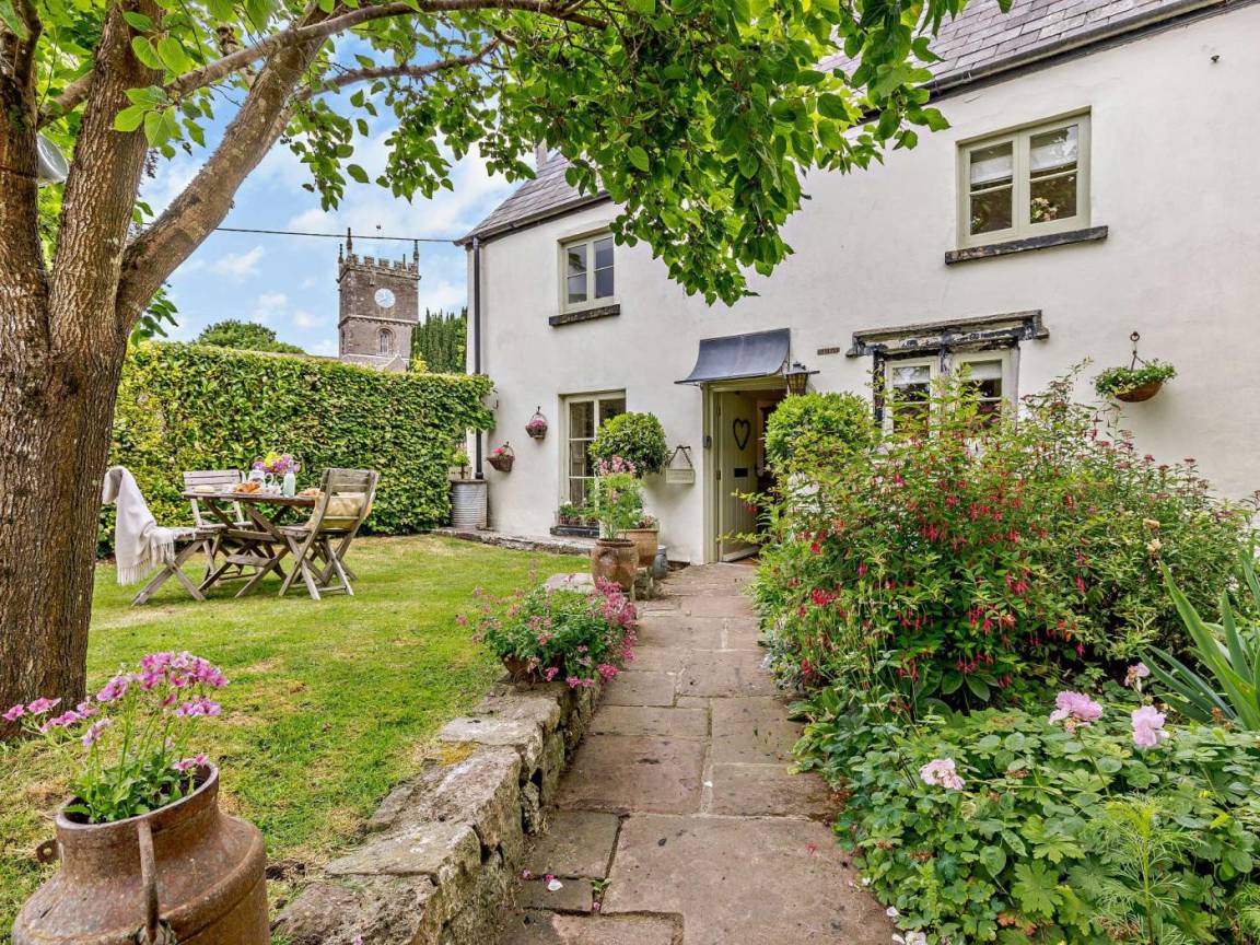 Cottage ∙ 2 Bedrooms ∙ 4 Guests - Monmouth