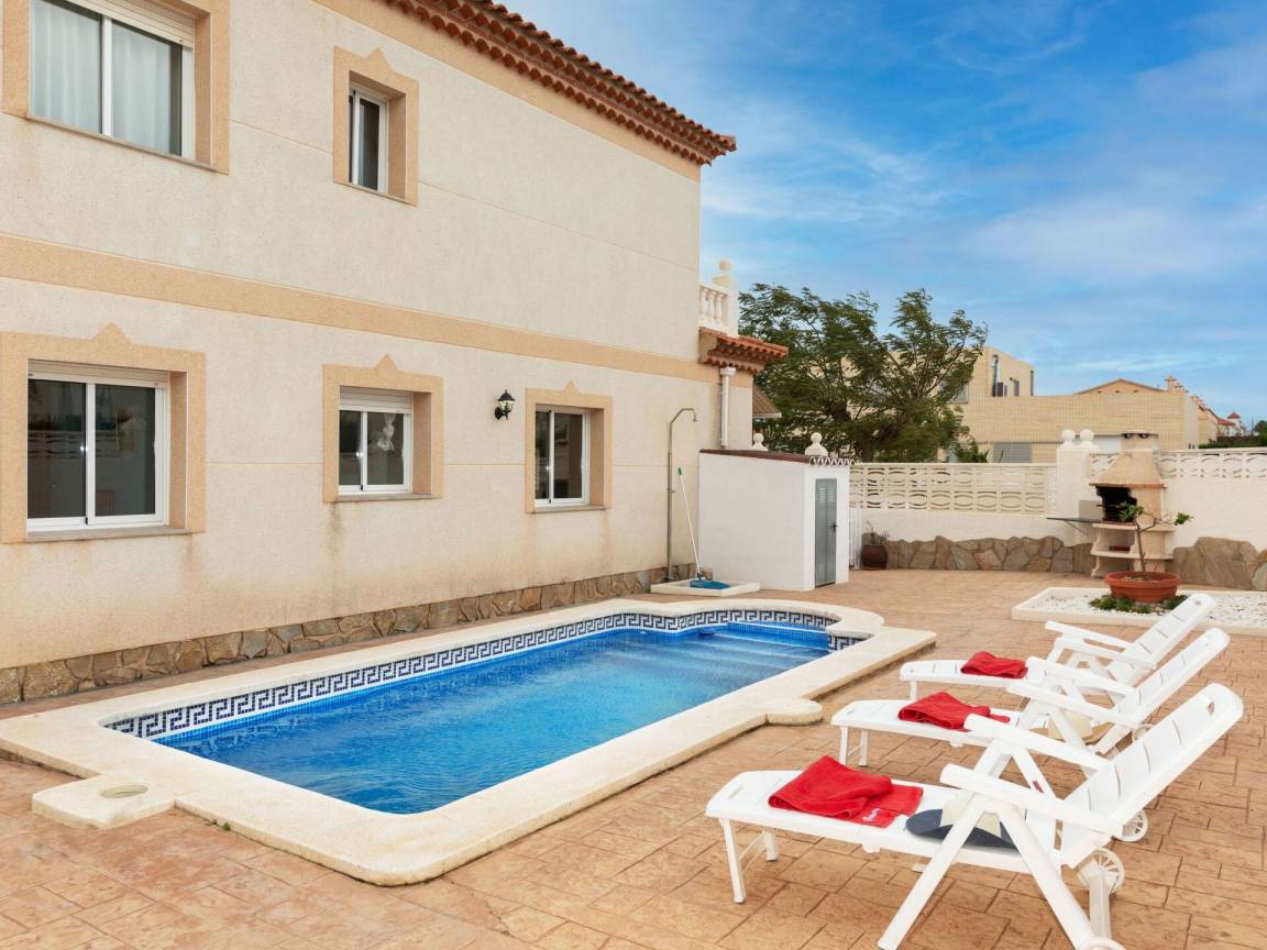 110 M² Villa ∙ 3 Makuuhuonetta ∙ 6 Vierasta - Miami Platja