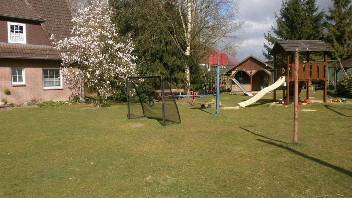 80 M² Ferienwohnung ∙ 2 Schlafzimmer ∙ 4 Gäste - Walsrode