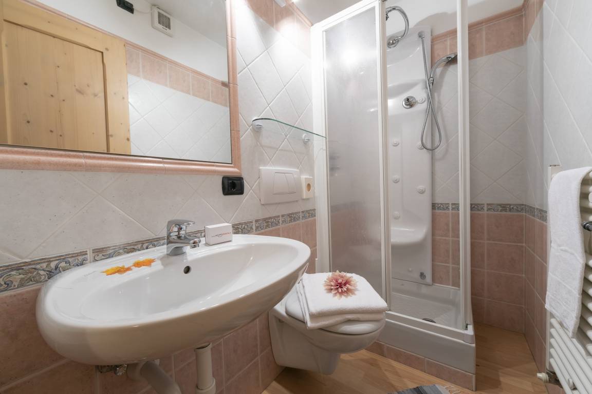 105 M² Chalet ∙ 3 Bedrooms ∙ 8 Guests - Livigno