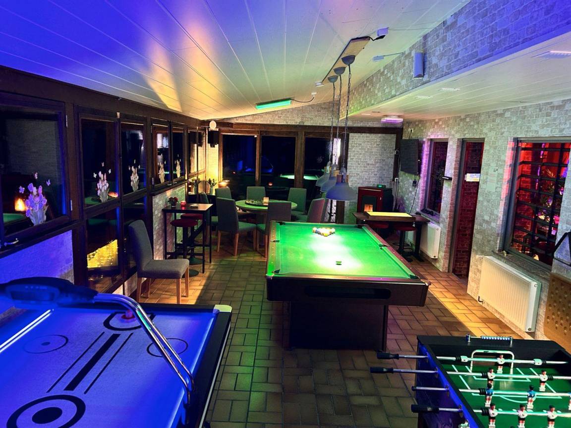 400 M² Ferienhaus ∙ 9 Schlafzimmer ∙ 24 Gäste - Harz