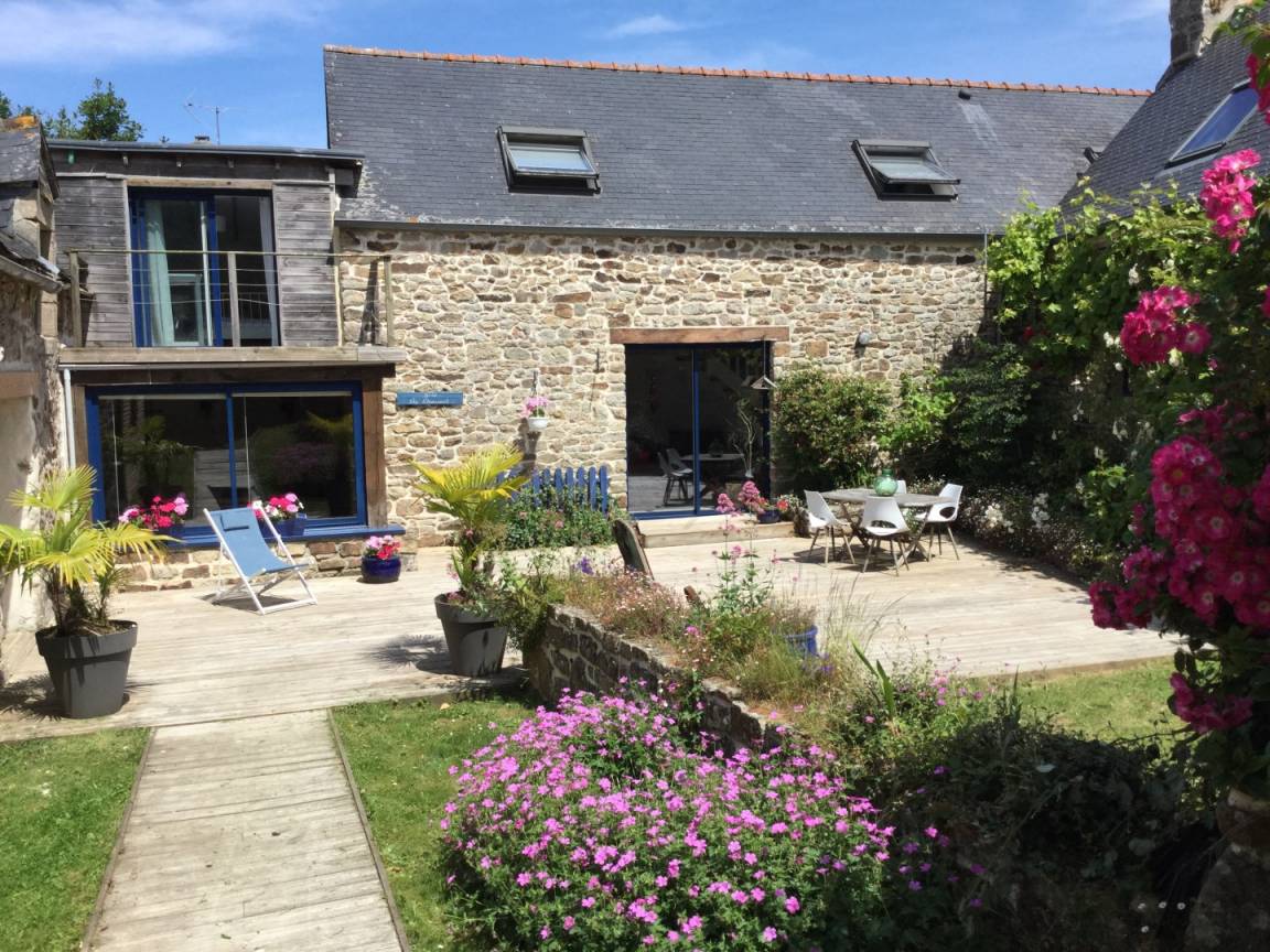 225 M² Gîte ∙ 4 Chambres ∙ 8 Personnes - Finistère