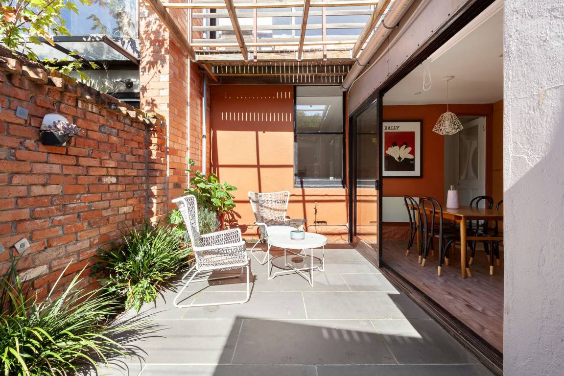 100 M² House ∙ 2 Bedrooms ∙ 4 Guests - Brunswick