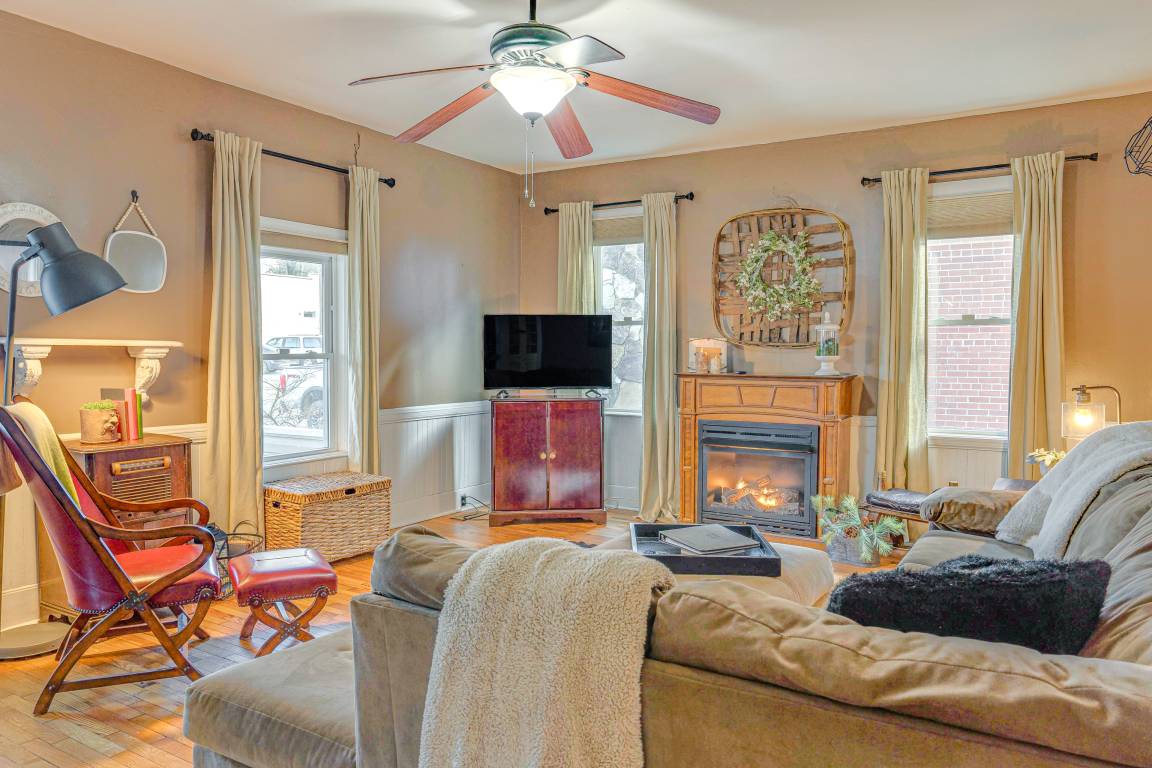 181 M² House ∙ 4 Bedrooms ∙ 8 Guests - Murphy, NC