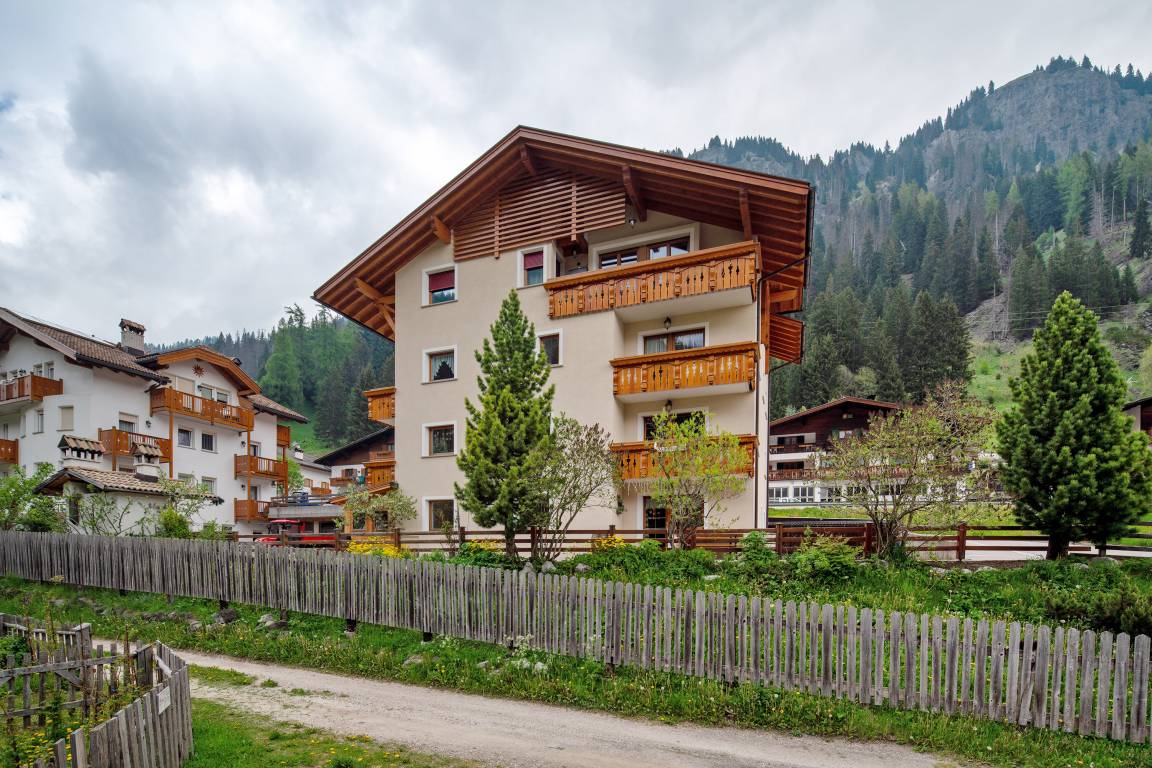 68 M² Apartment ∙ 3 Bedrooms ∙ 8 Guests - Marmolada