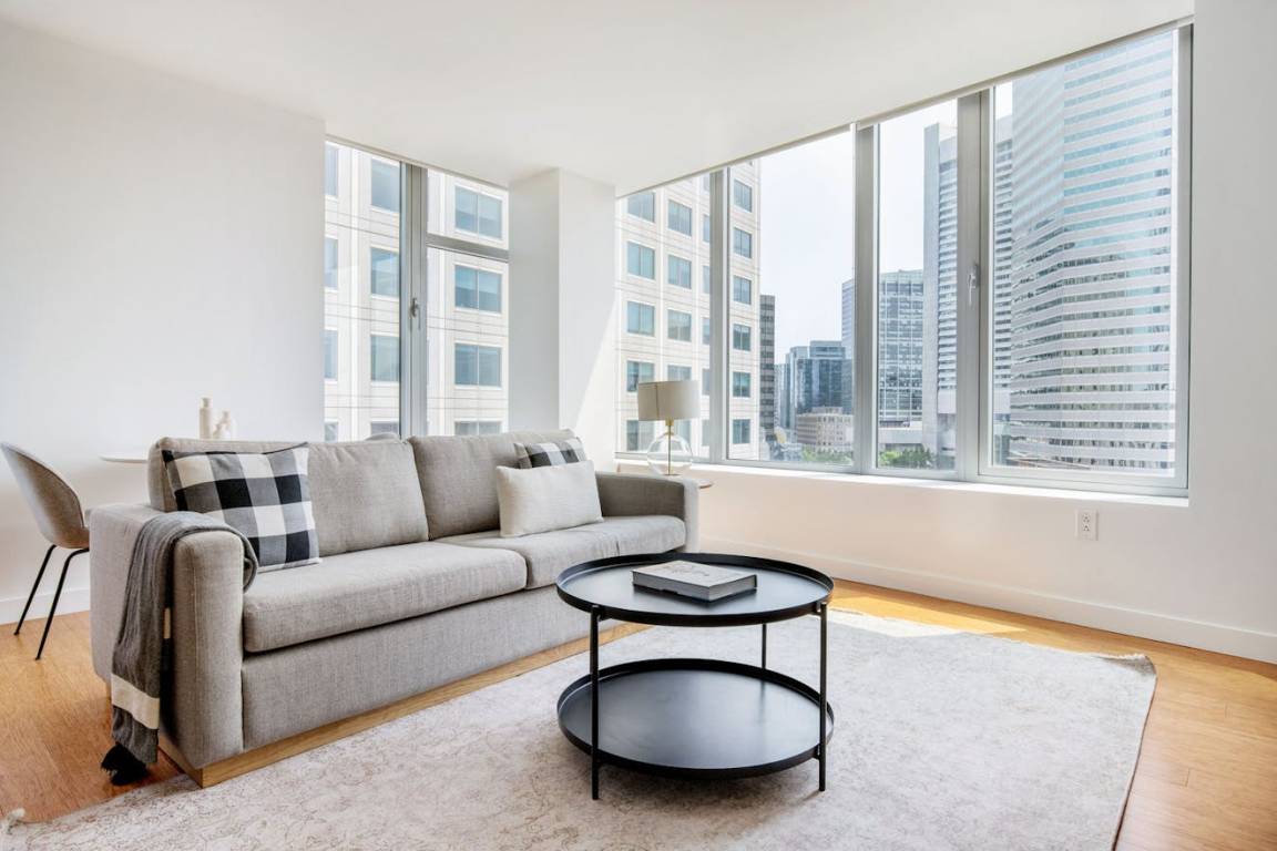 98 M² Apartment ∙ 2 Bedrooms ∙ 4 Guests - Quincy, MA