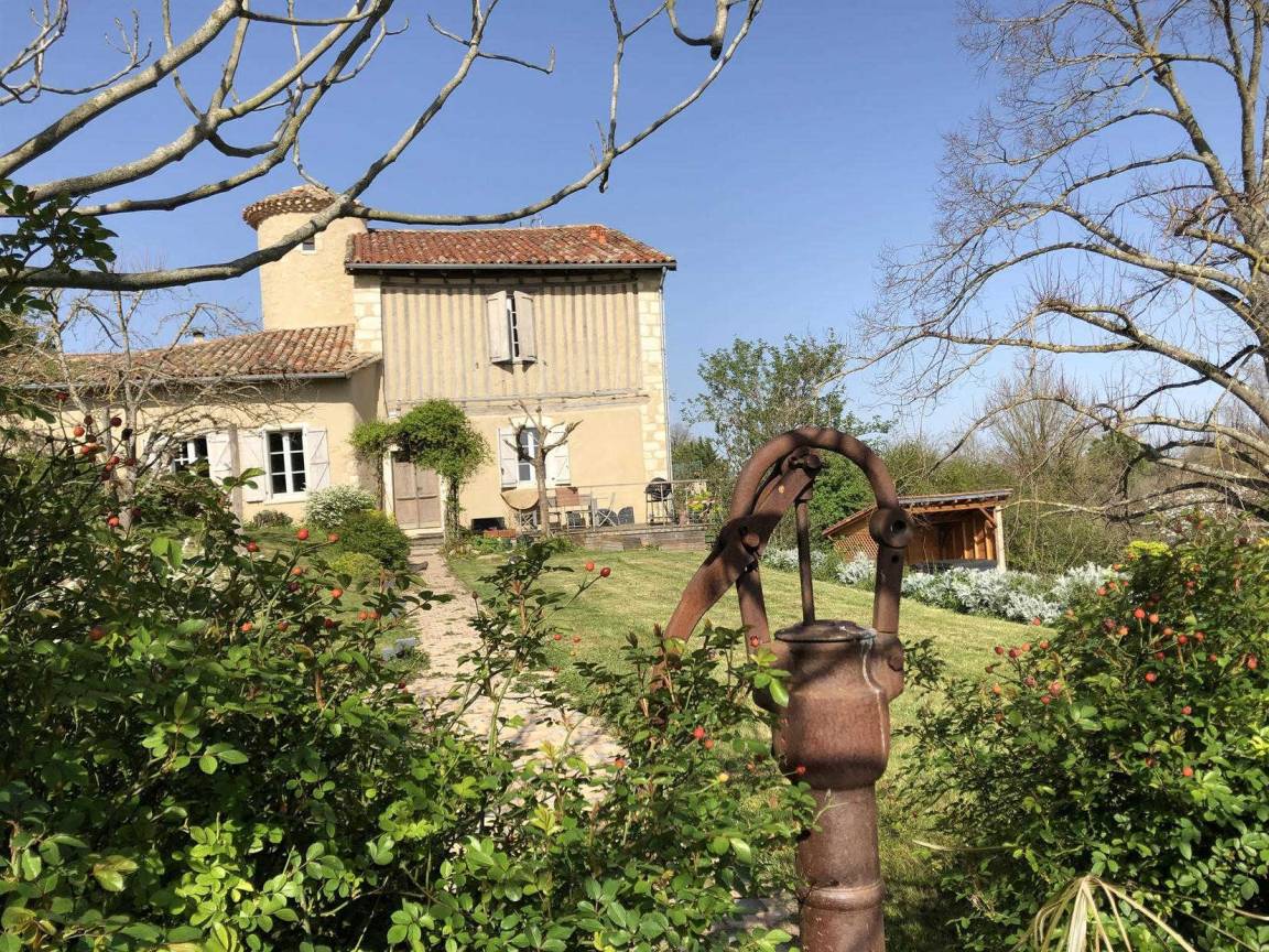266 M² Gîte ∙ 4 Chambres ∙ 10 Personnes - Haute-Garonne