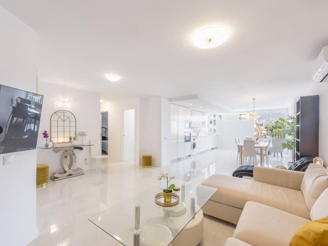 120 M² Apartamento ∙ 3 Habitaciones ∙ 6 Huéspedes - Marbella