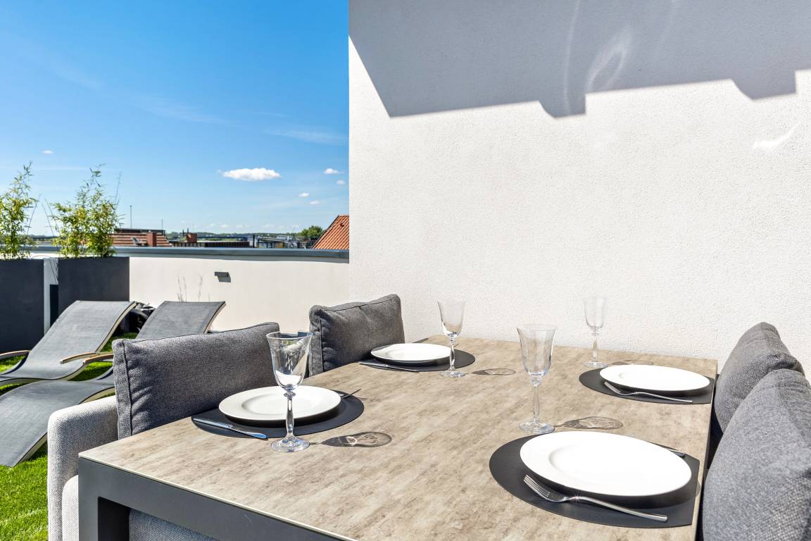 88 M² Ferienwohnung ∙ 2 Schlafzimmer ∙ 4 Gäste - Wittenberge