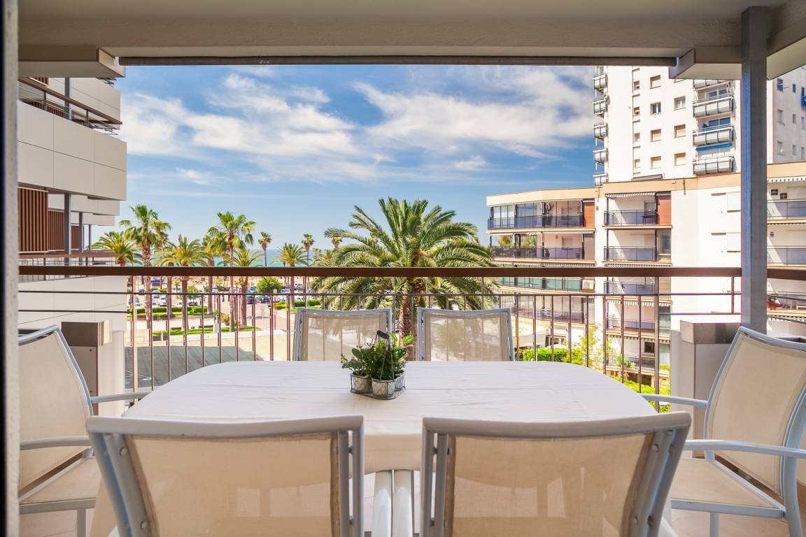 98 M² Apartamento ∙ 4 Habitaciones ∙ 8 Huéspedes - La Pineda
