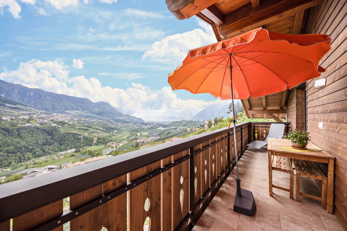 77 M² Apartment ∙ 2 Bedrooms ∙ 4 Guests - Tirol