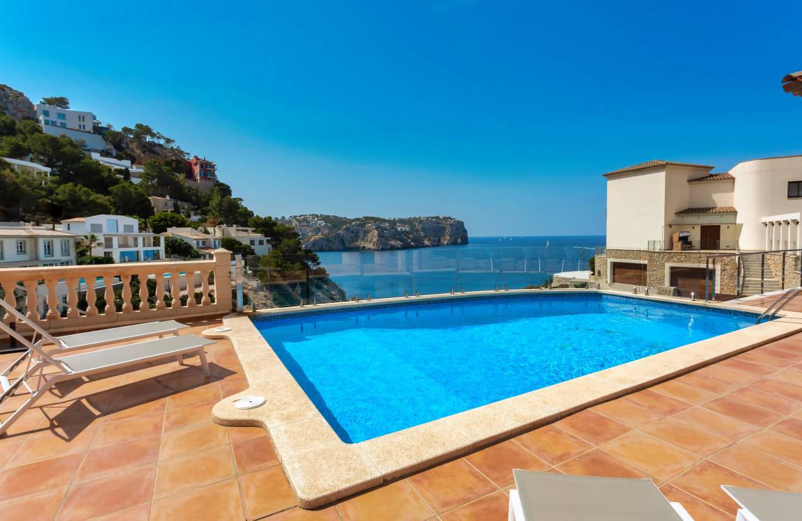 230 M² House ∙ 4 Bedrooms ∙ 8 Guests - Sant Elm
