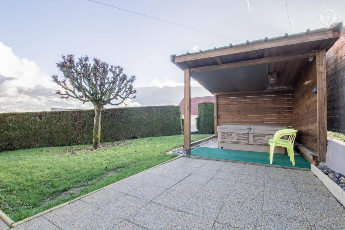 80 M² Gîte ∙ 2 Chambres ∙ 4 Personnes - Ugine
