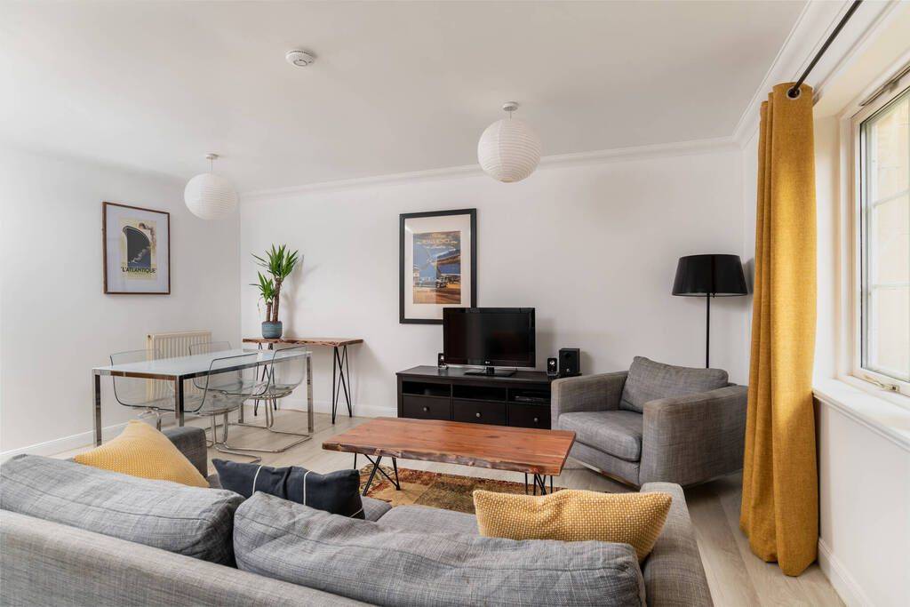 Cottage ∙ 2 Bedrooms ∙ 4 Guests - Saint Andrews
