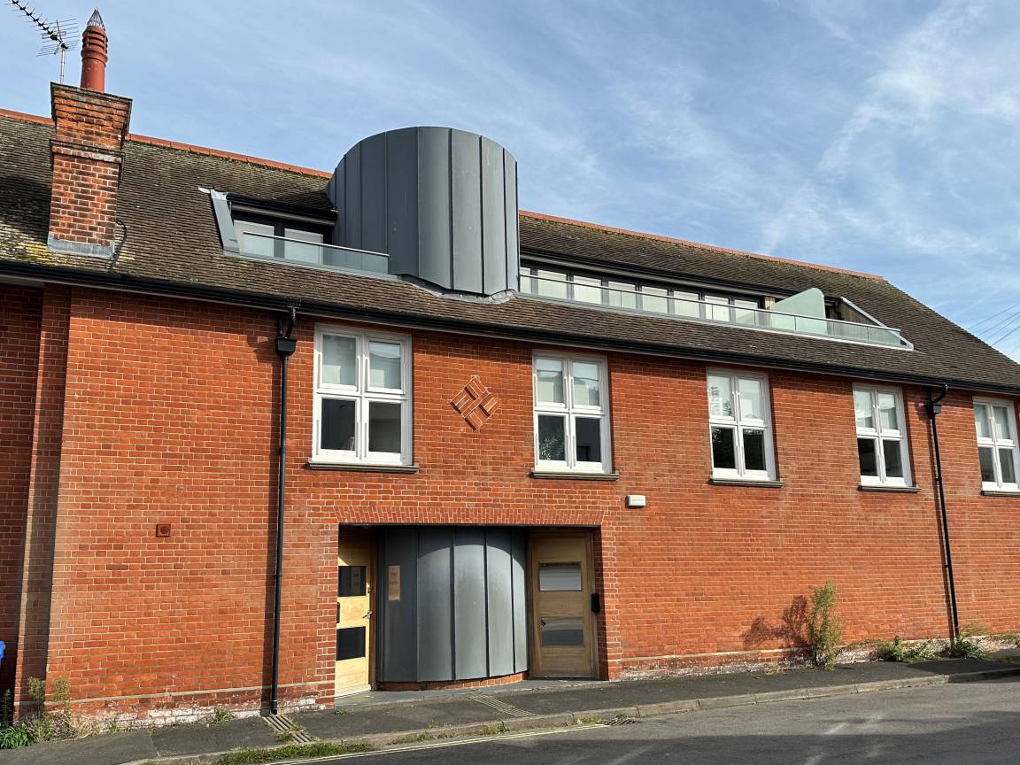 Cottage ∙ 4 Bedrooms ∙ 10 Guests - Southwold