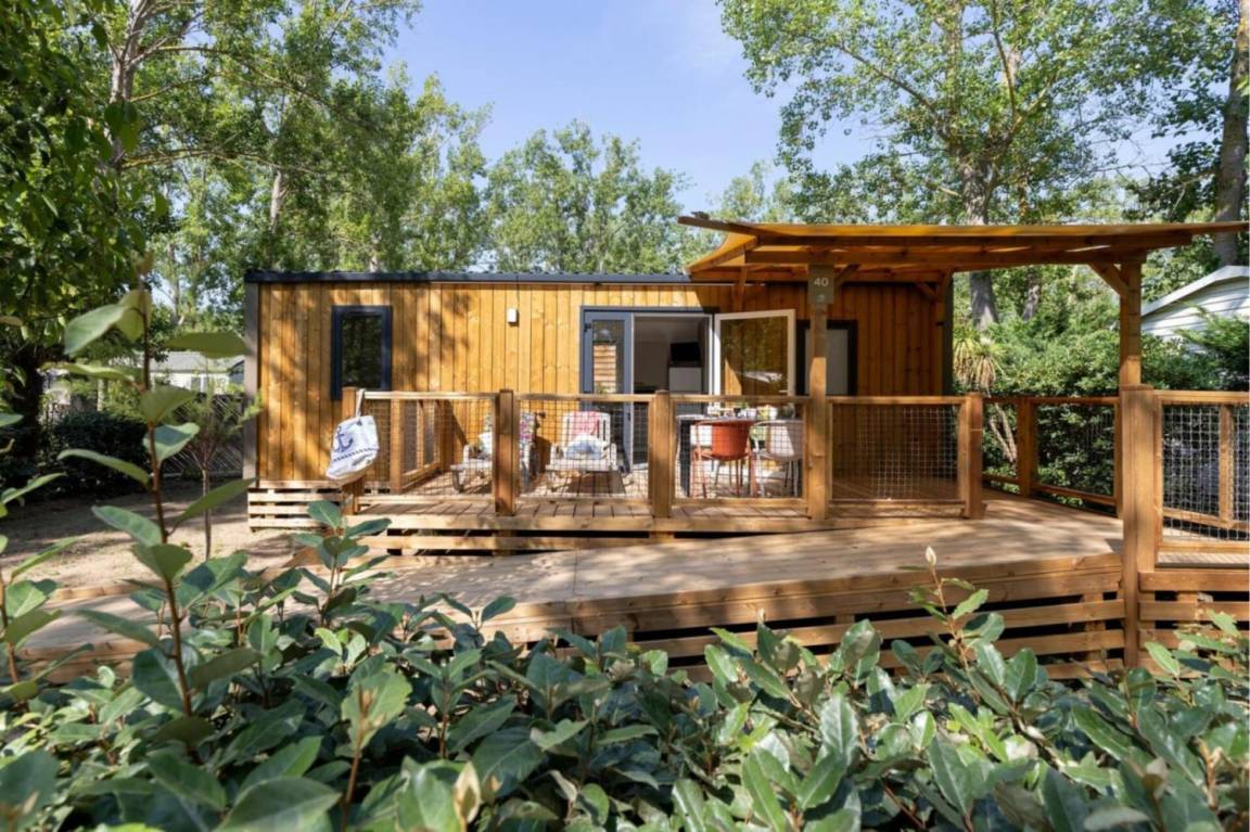 32 M² Camping-unterkunft ∙ 1 Schlafzimmer ∙ 4 Gäste - Vendres