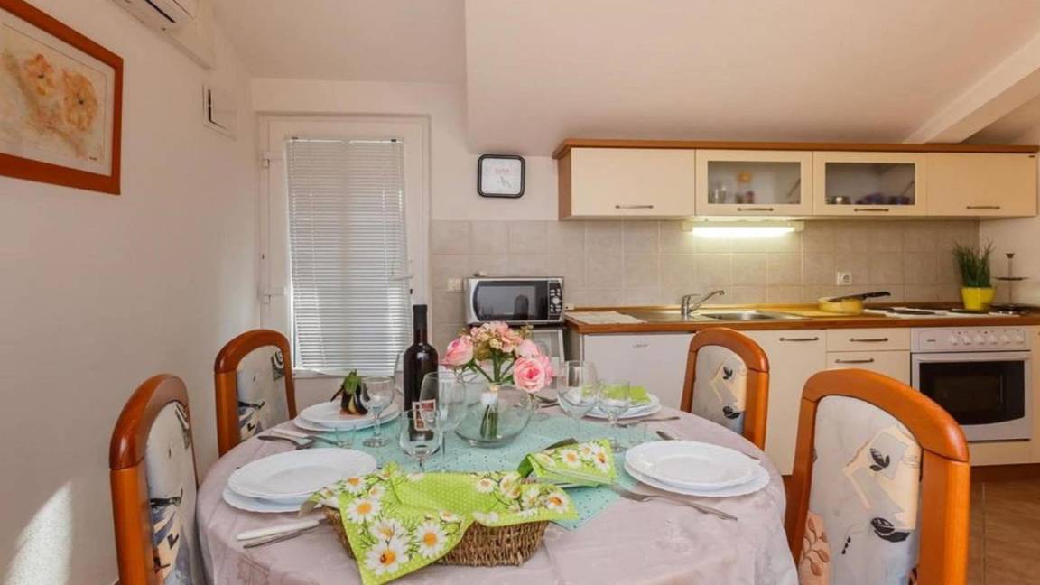 35 M² Apartamento ∙ 1 Habitación ∙ 4 Huéspedes - Sutivan