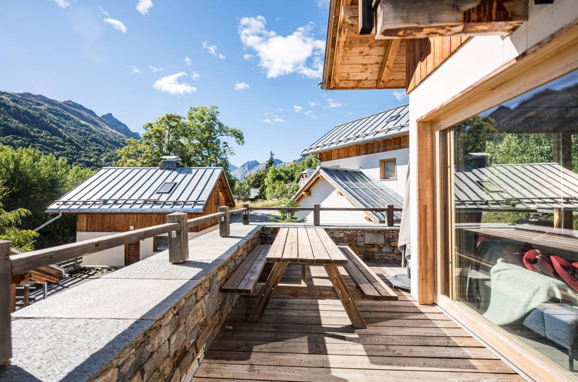 111 M² Chalet ∙ 5 Chambres ∙ 12 Personnes - Valloire