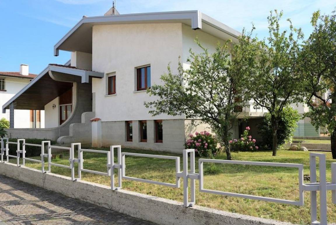 100 M² Villa ∙ 3 Schlafzimmer ∙ 7 Gäste - Friaul-Julisch Venetien