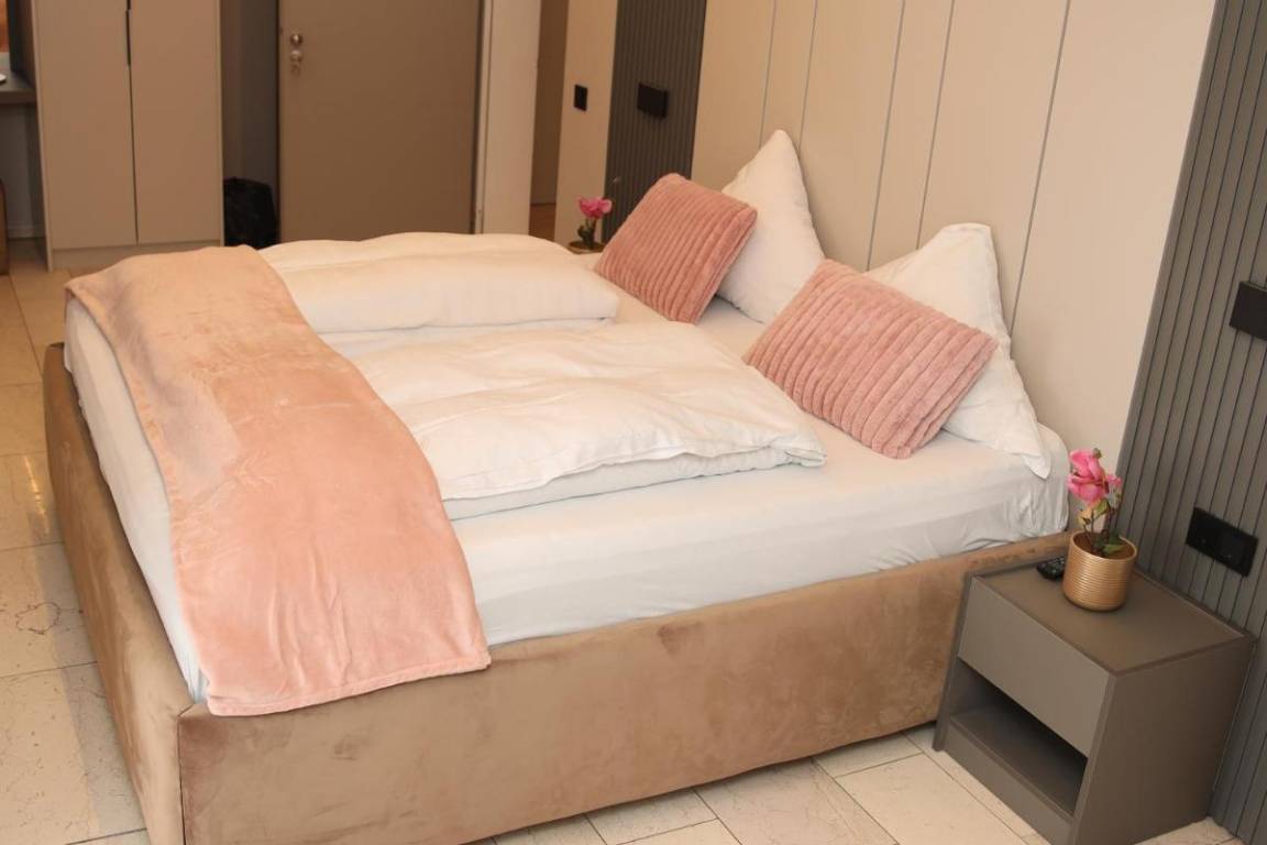 30 M² Privatzimmer ∙ 1 Schlafzimmer ∙ 2 Gäste - Bad Salzuflen