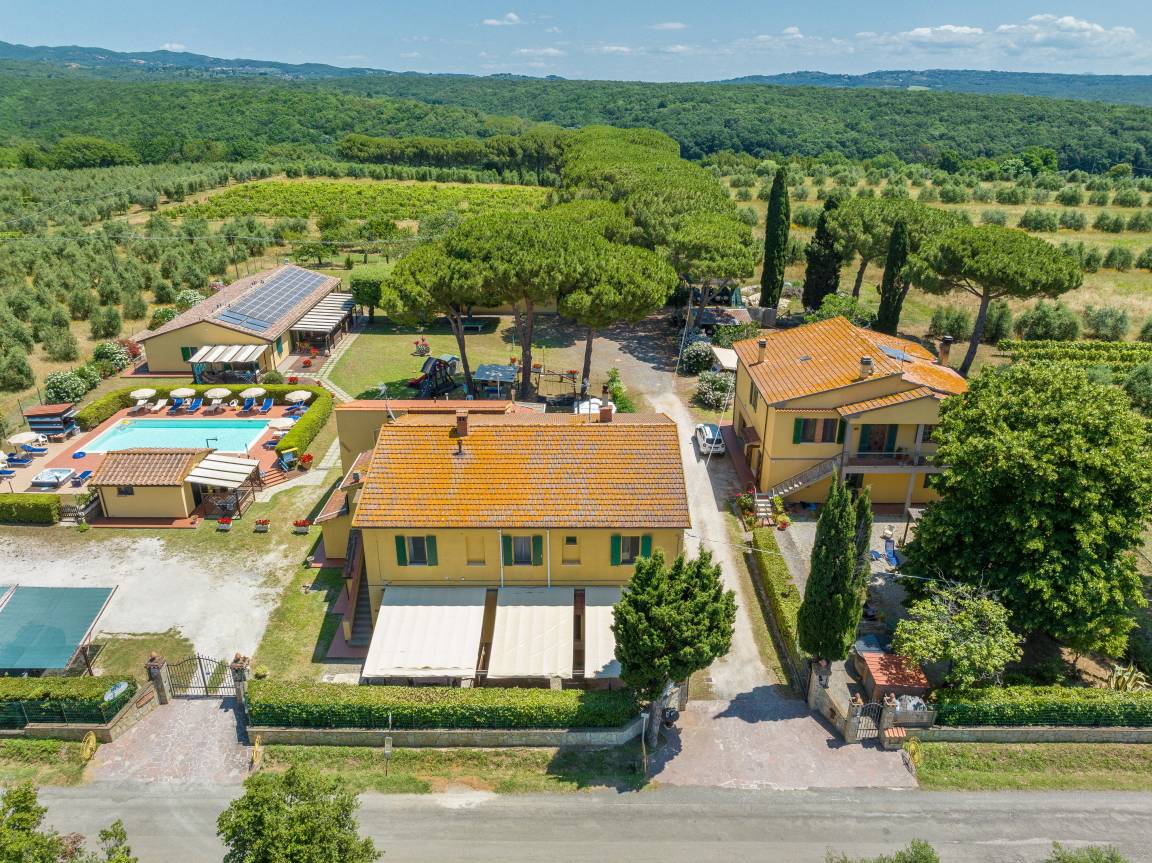 46 M² Farmhouse ∙ 1 Bedroom ∙ 5 Guests - Cecina