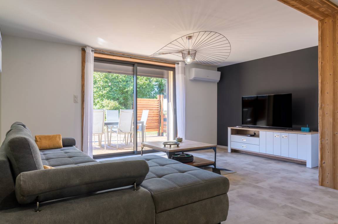 90 M² Appartement ∙ 2 Chambres ∙ 4 Personnes - Remiremont