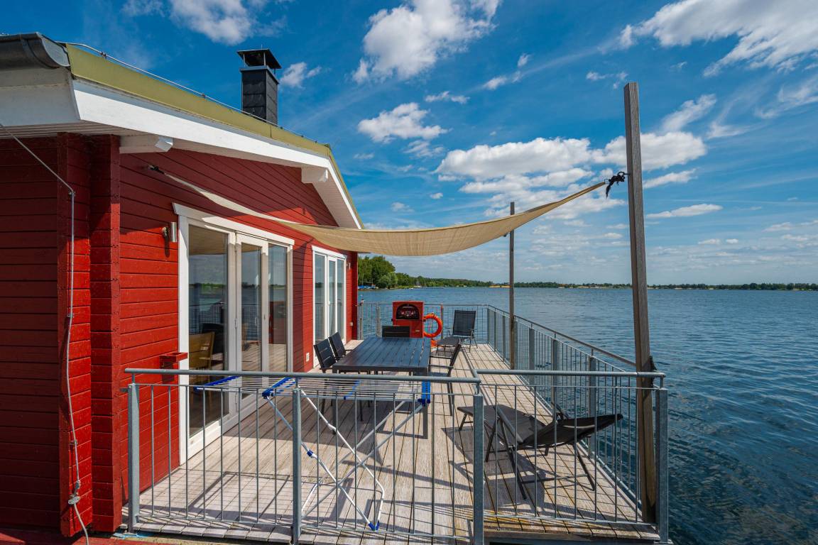 64 M² Ferienhaus ∙ 2 Schlafzimmer ∙ 4 Gäste - Gräfenhainichen