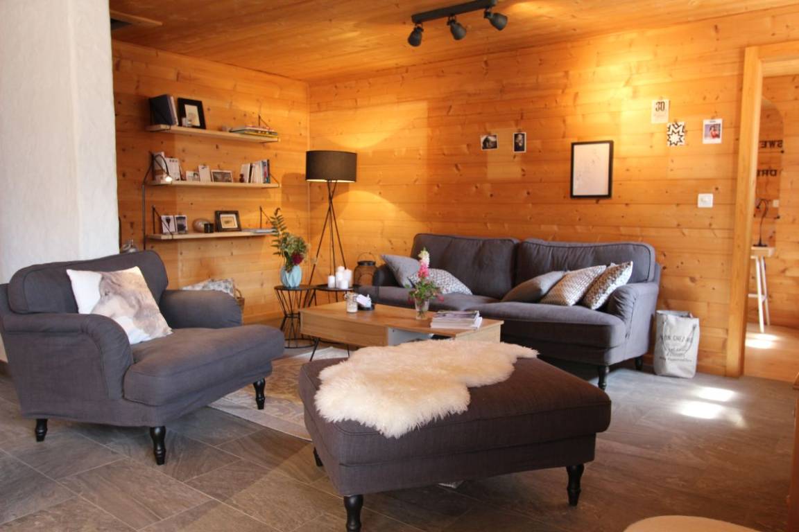 65 M² Ferienwohnung ∙ 2 Schlafzimmer ∙ 4 Gäste - Charmey