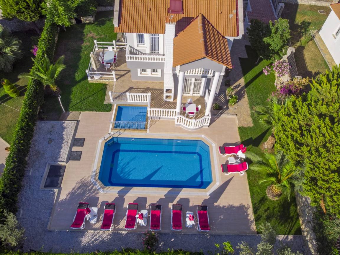 200 M² Villa ∙ 4 Bedrooms ∙ 8 Guests - Hisarönü