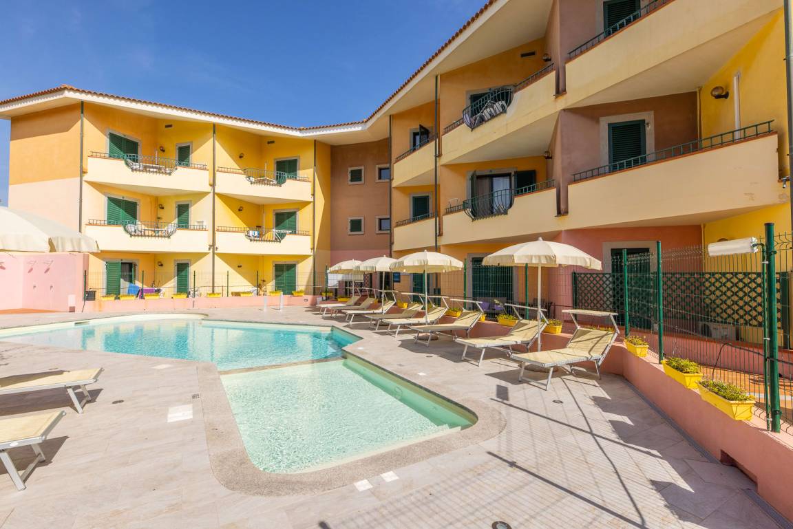 45 M² Apartamento ∙ 1 Habitación ∙ 4 Huéspedes - Santa Teresa Gallura
