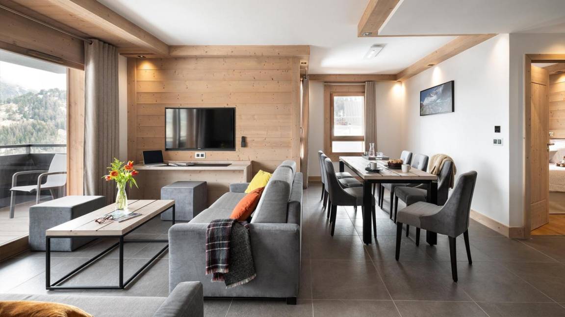 88 M² Ferienwohnung ∙ 3 Schlafzimmer ∙ 10 Gäste - Aiguebelle