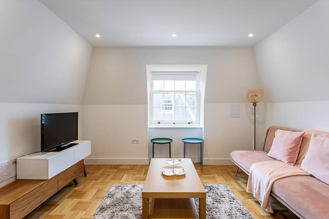 44 M² Apartment ∙ 1 Bedroom ∙ 2 Guests - Harrow