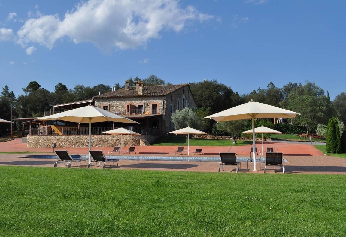 1000 M² Huis ∙ 10 Slaapkamers ∙ 20 Gasten - Gerona