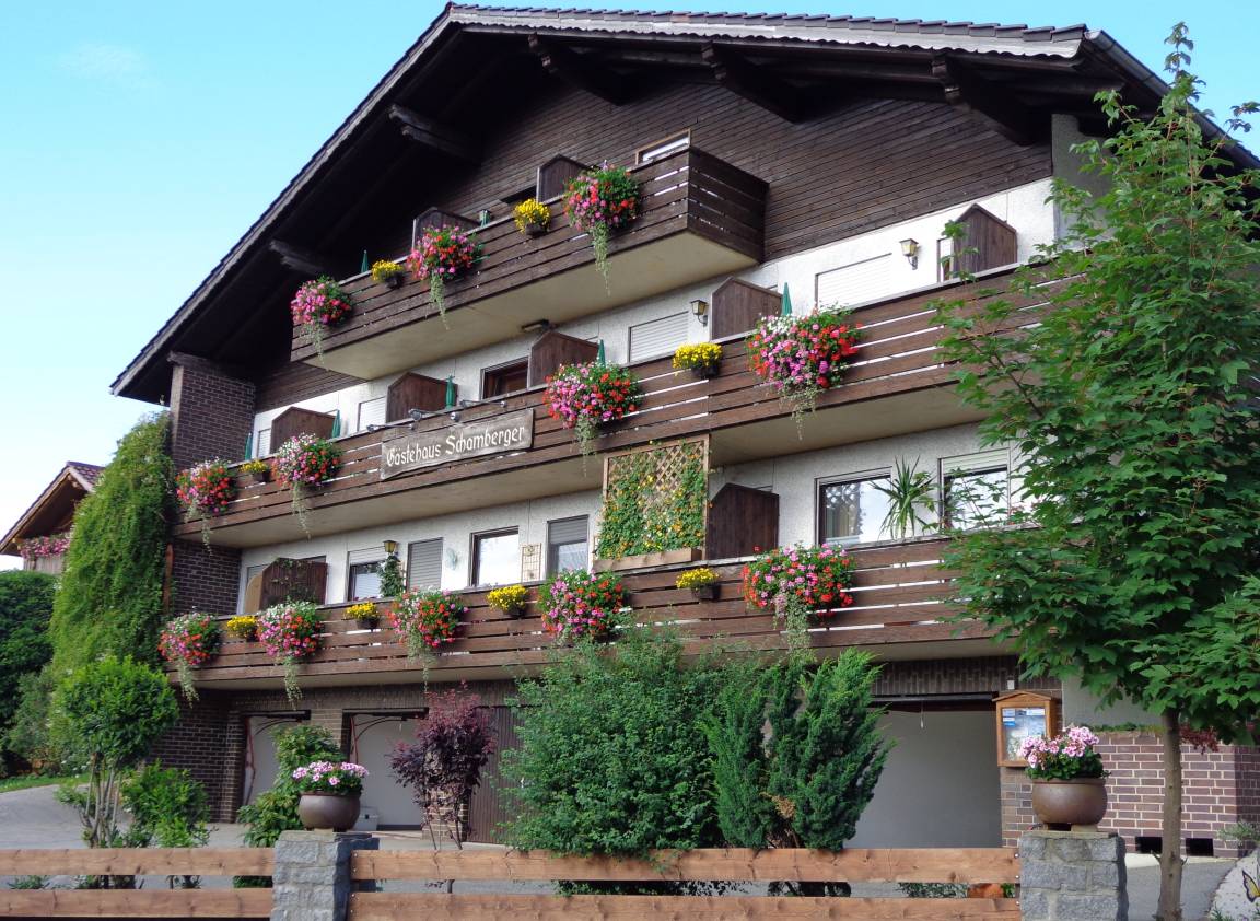 300 M² Ferienhaus ∙ 8 Schlafzimmer ∙ 20 Gäste - Lohberg
