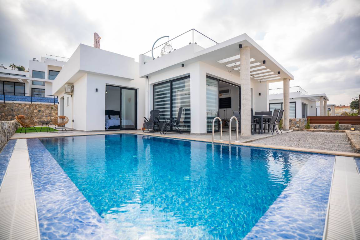 220 M² House ∙ 3 Bedrooms ∙ 6 Guests - Girne