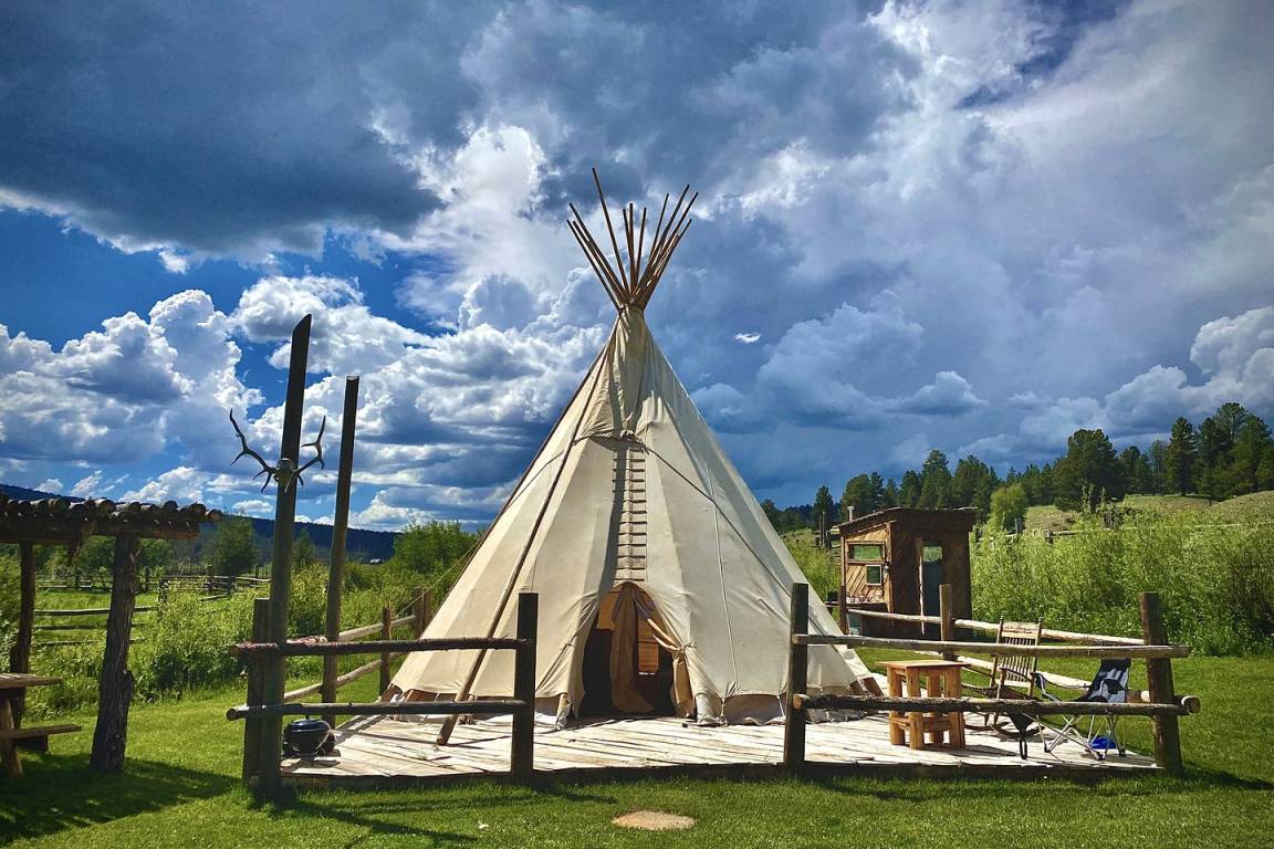 Camping ∙ 1 Bedroom ∙ 4 Guests - New Mexico