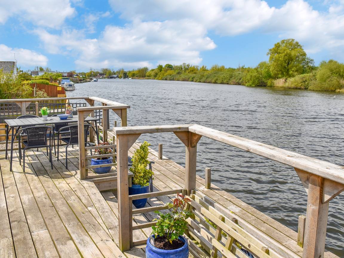 Cottage ∙ 2 Bedrooms ∙ 4 Guests - Norwich